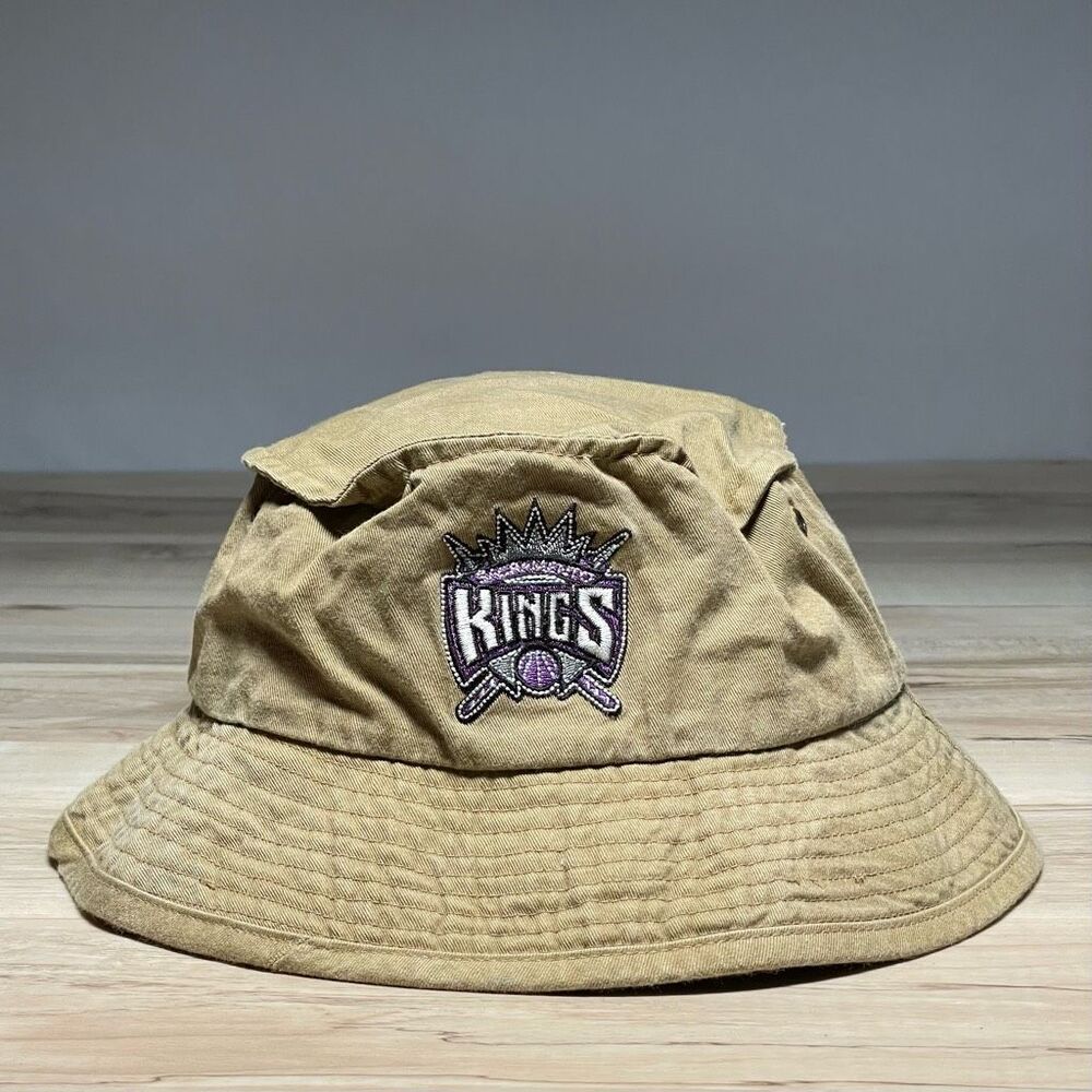 Vintage SACRAMENTO KINGS Bucket Hat Khaki Embroidered… - Gem